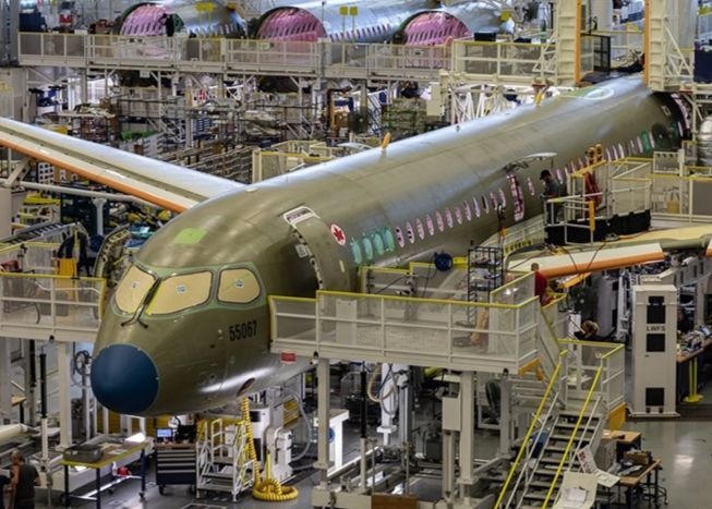 Hambourg : Airbus fait appel aux robots pour tenir ses objectifs de ...